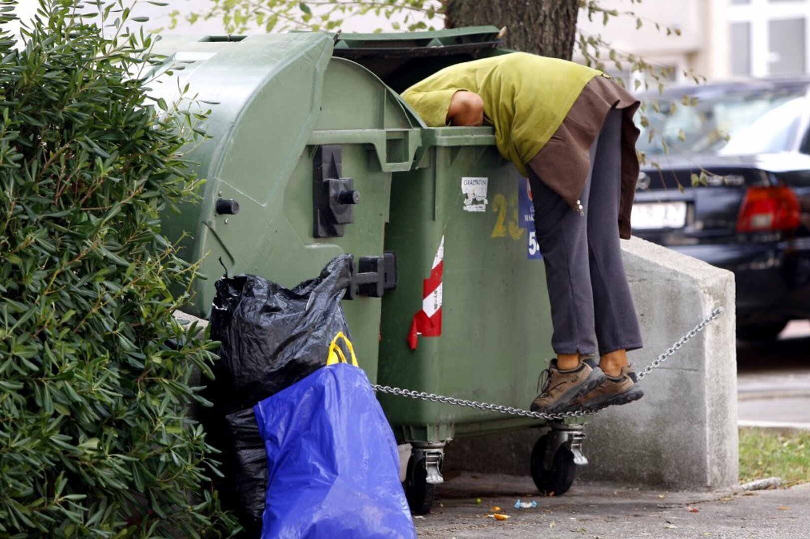 Osam, plus deset, plus tri (plus tri): Kilava vlast - BH Reporter