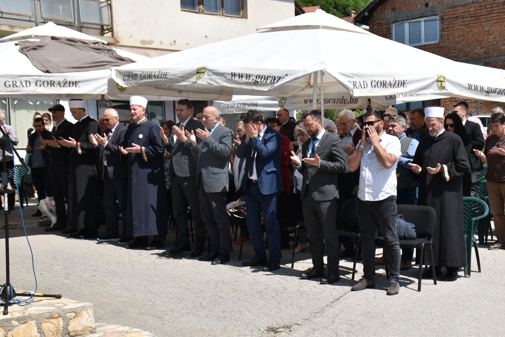 Naselje Lozje u Goraždu: Kazniti zločince koji su prije 31 godinu ubili ...