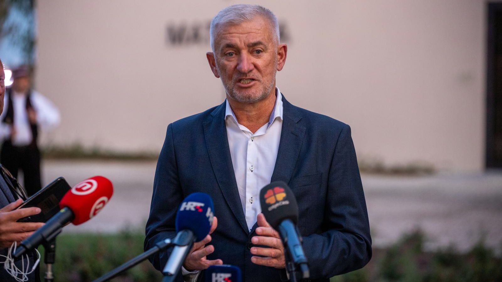 Biznismen porijeklom iz Bosne i Hercegovine favorit za preuzimanje ...