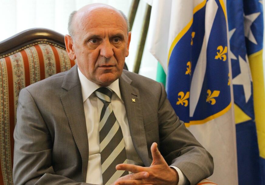 73. godišnjica rođenja bivšeg člana Predsjedništva BiH Sulejmana Tihića ...